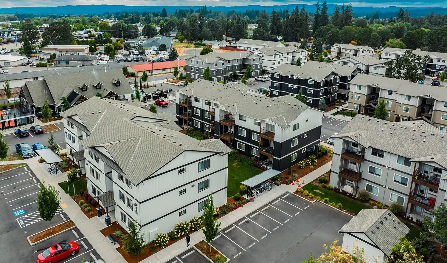 St. Helens Place Apartment Homes | Stratum Property Management