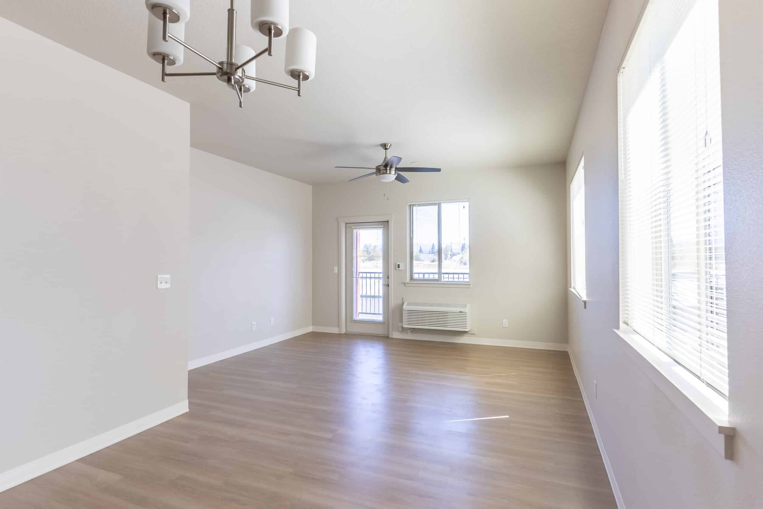 Cascade Place Apartment Homes | Stratum Property Management
