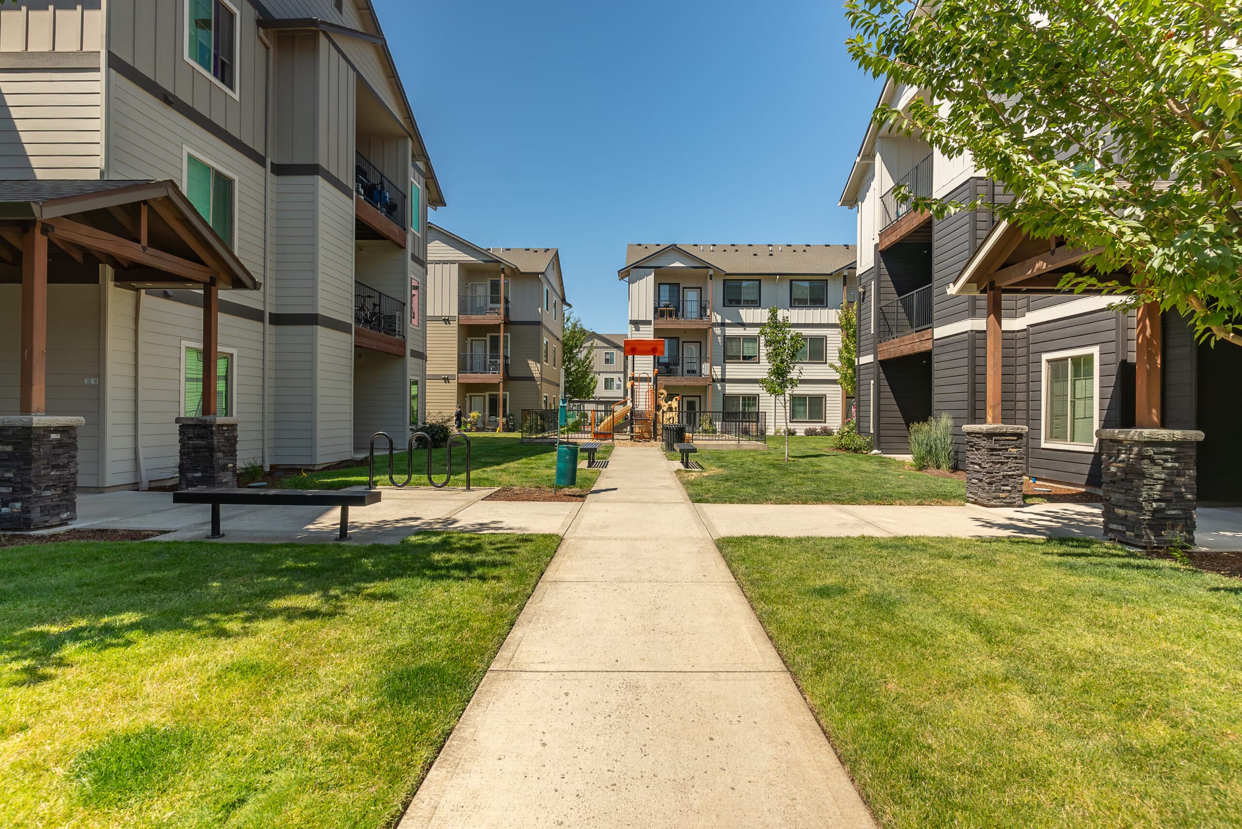 Forestplace Apartment Homes | Stratum Property Management